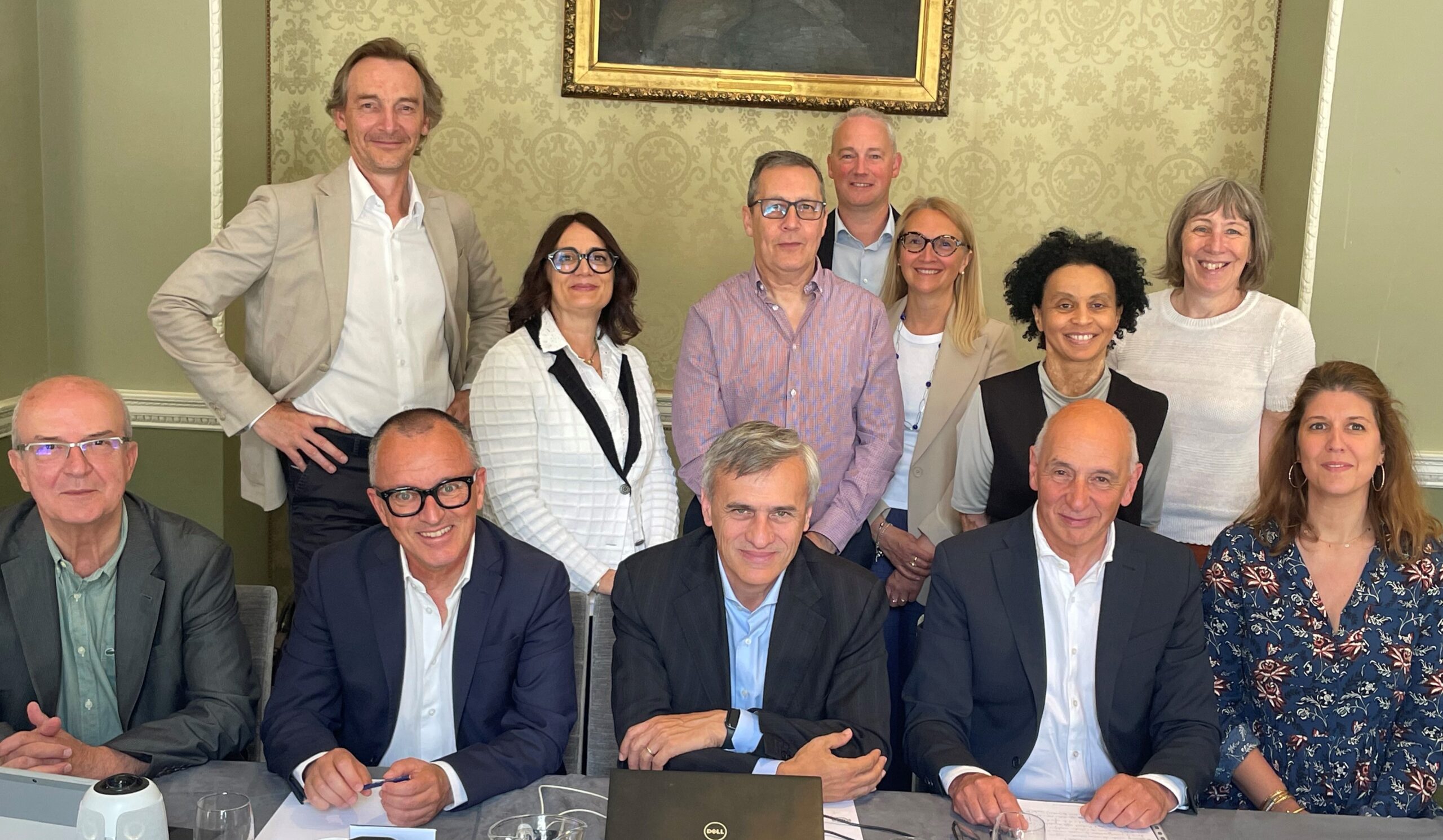European optical industry leaders gather in London - Optical Suppliers ...